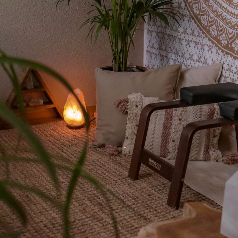 How to create your own Sacred Space at Home - Isabelle Gloria ...